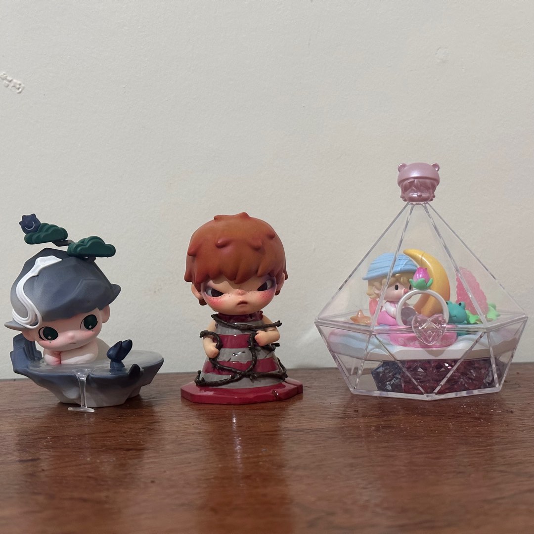 Dimoo Hirono & Sweet Bean, Hobbies & Toys, Toys & Games on Carousell