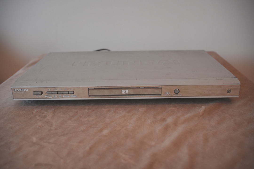 Hyundai DVD Player HD-V735, 家庭電器, 電視 & 其他娛樂, 藍光及播放器 - Carousell