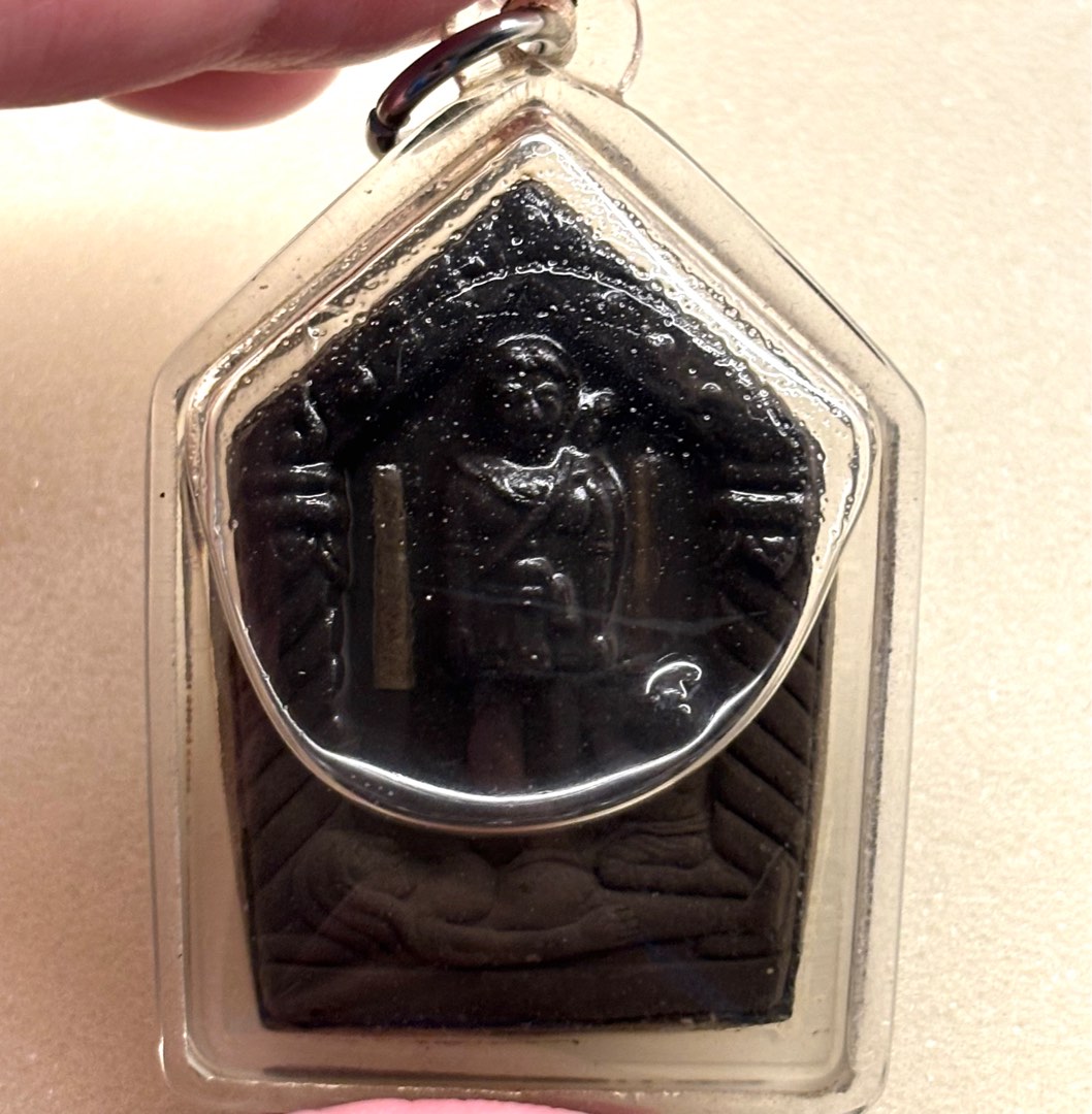 LP SomChai Khun Paen Nang Bua Khee (First Batch) 2553, Hobbies & Toys ...