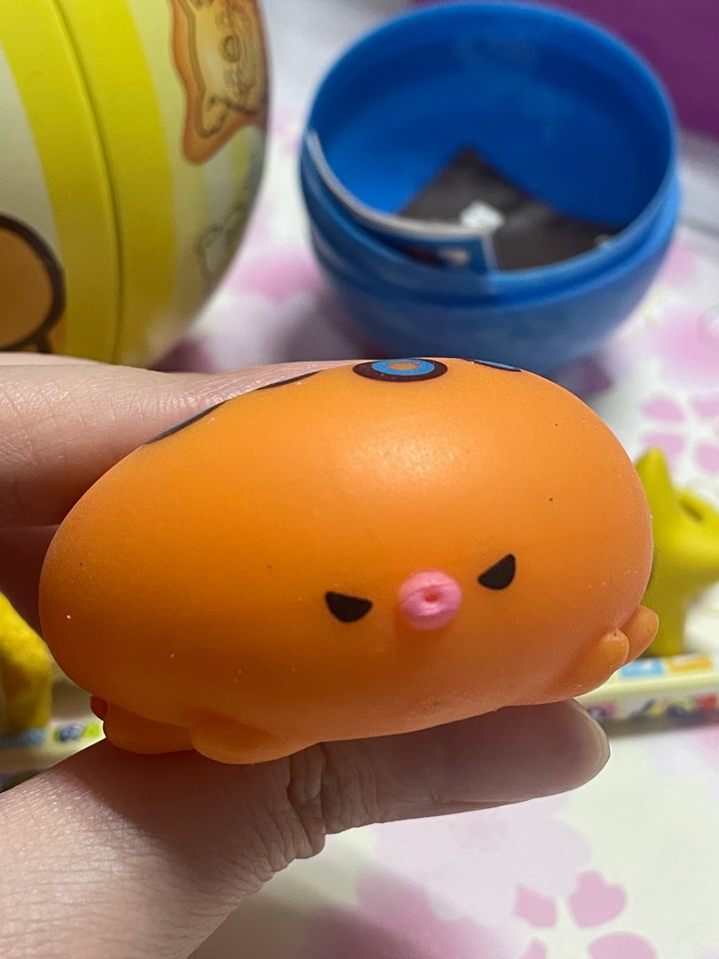 Momochi chan squishy series 3 takoyaki anik anik trinkets, Hobbies ...