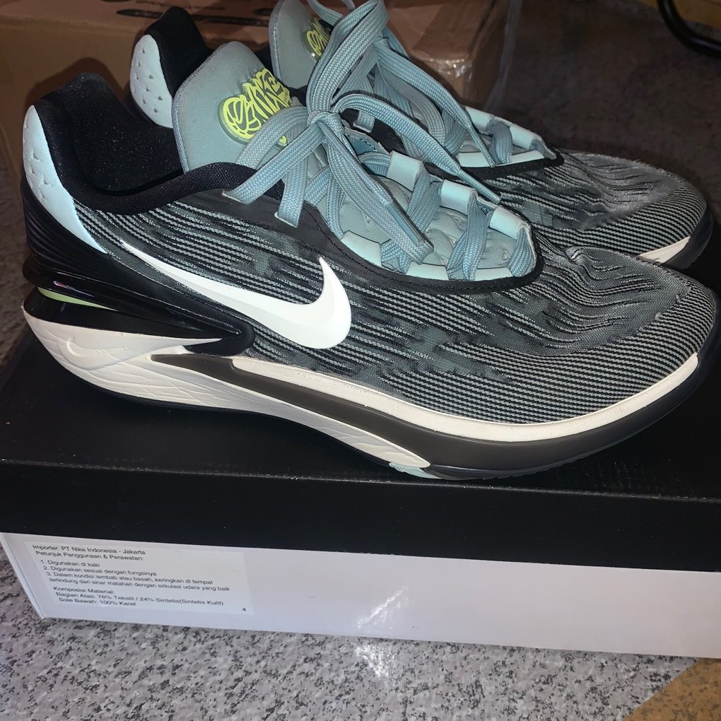 NIKE GT CUT 2 PALE IVORY BLACK JADE ICE NOIR SEPATU BASKET, Fesyen Pria ...