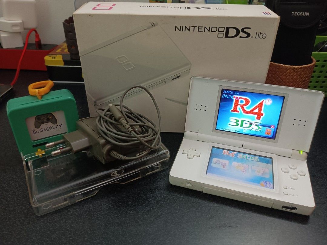 Nintendo DS Lite, Video Game, Konsol di Carousell