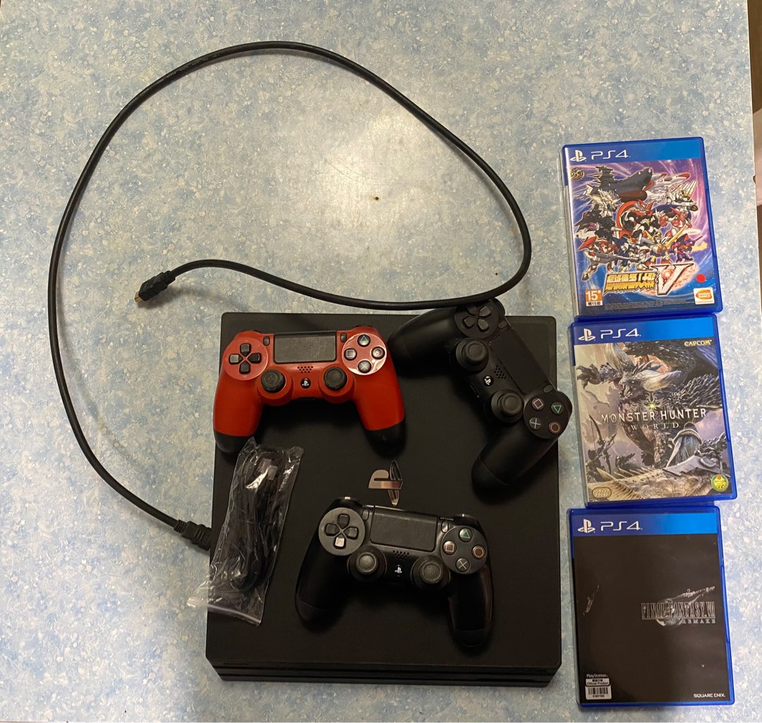 PlayStation ps4 pro 超級機械人大戰v Monster hunter world Final fantasy.vll ...