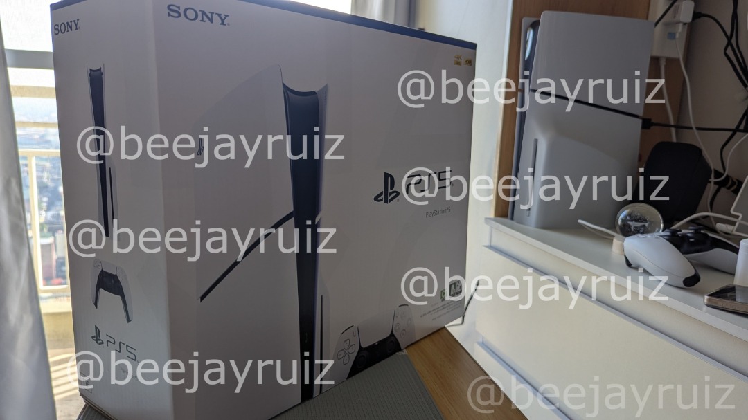 PS5 Slim Disc Edition 1TB (with store warranty, Freebie games GOW 2018 ...