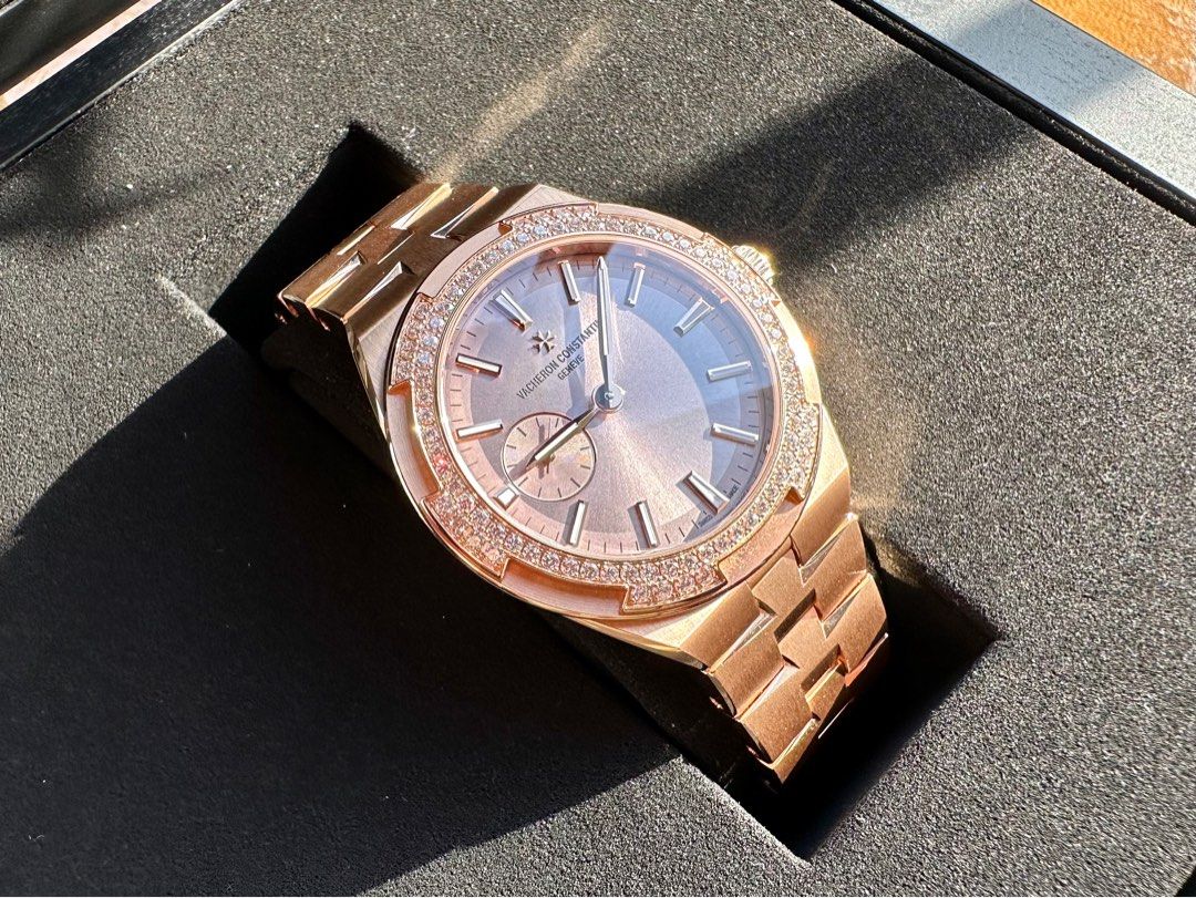 Vacheron Constantin Overseas 2305v/100R-B077, Luxury, Watches on Carousell