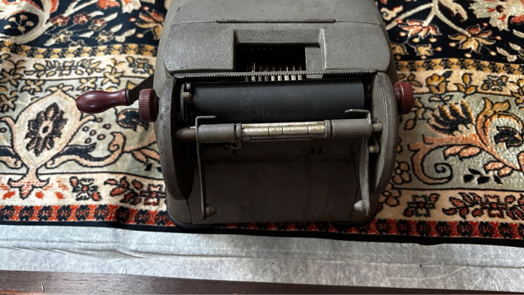 Vintage Remington Rand Mechanical Calculator, Hobbies & Toys ...