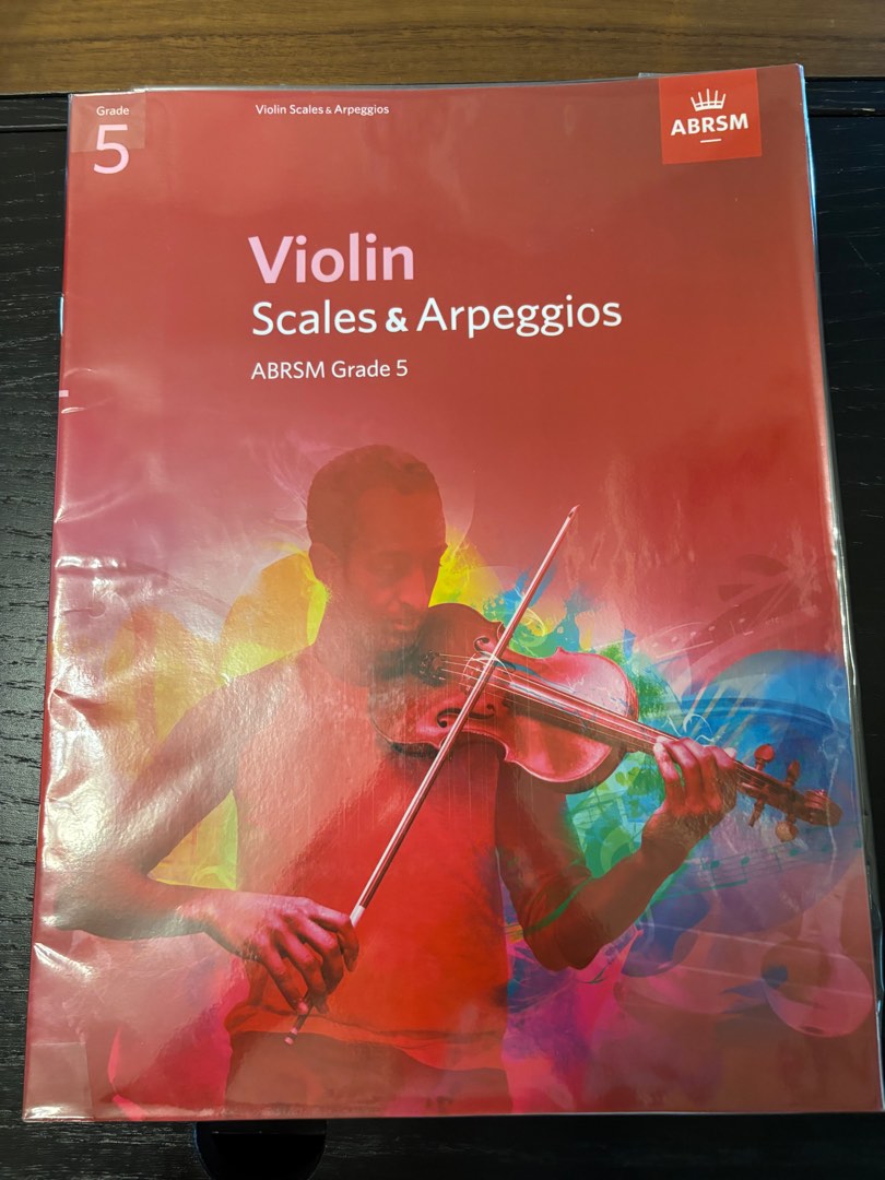 ABRSM Grade 5 Violin Scales & Arpeggios, Hobbies & Toys, Music & Media ...