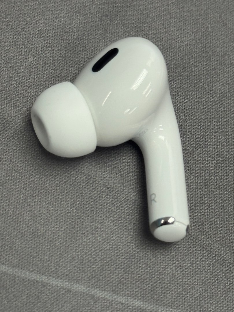 Apple AirPods Pro 2 USB C Right side only / Apple AirPods Pro 2 USB-C ...