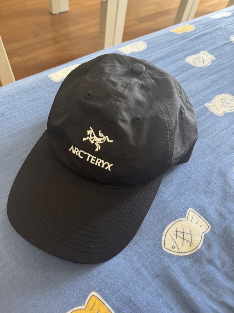 Arcteryx CAP, Men's Fashion, Watches & Accessories, Cap & Hats on Carousell