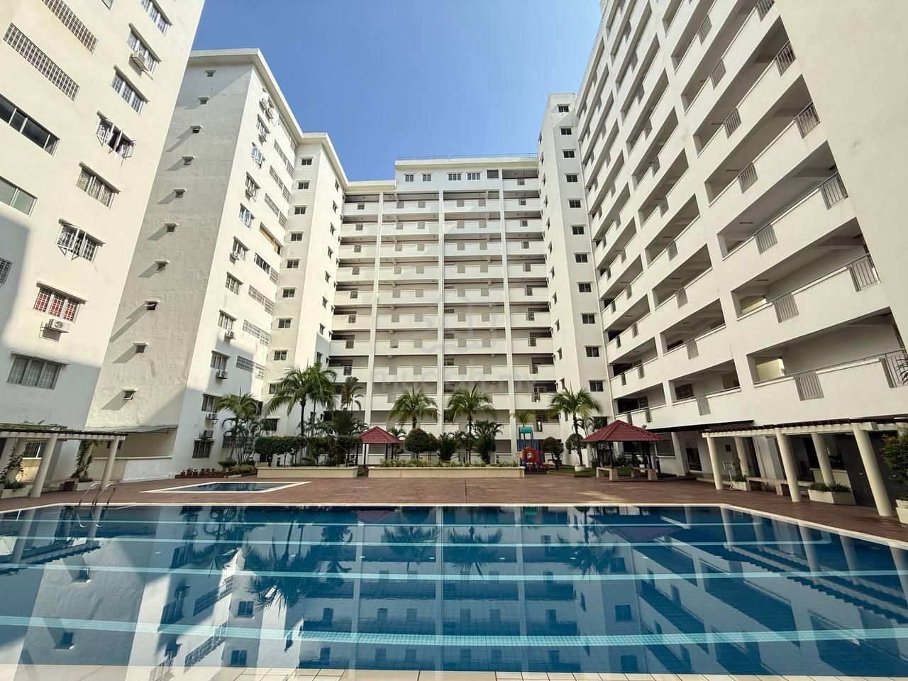 CORNER LOT Huge Balcony Plaza Prima Setapak Taman Setapak, Property ...