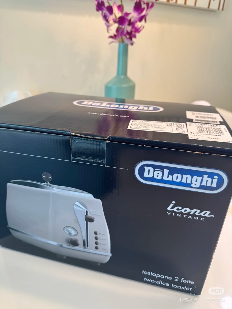 DeLonghi Icona Vintage 2-Slice Toaster - Brand New, TV & Home ...