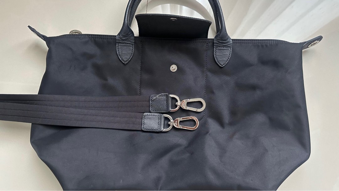Longchamp Le Pliage Neo Large Top Handle Bag with strap, Barang Mewah ...