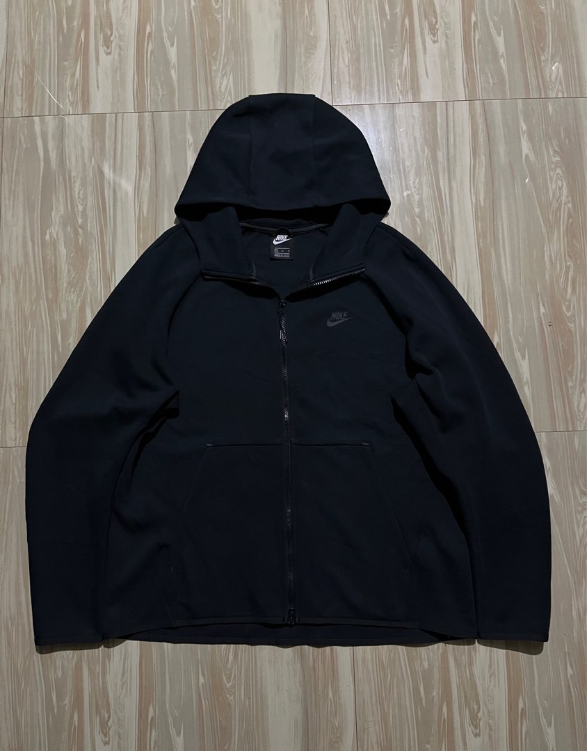Nike Mens NSW Tech Fleece Hoodie, Men's Fashion, Activewear on Carousell