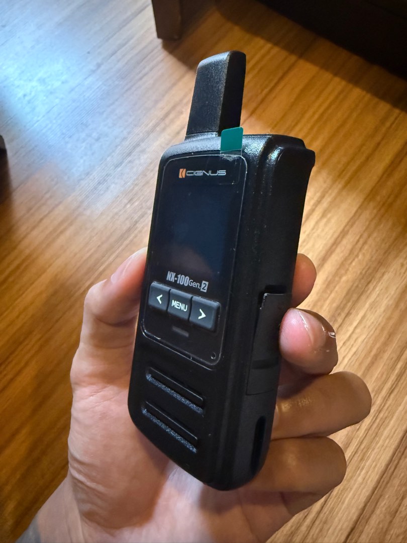 (No Box) Cignus NX-100 Walkie Talkie Gen2 POC Radio, Mobile Phones ...