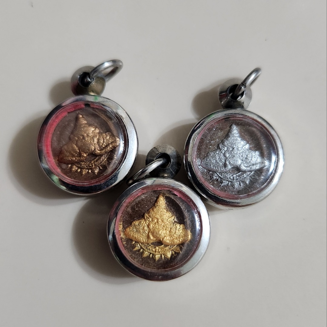 Phra Rahu Archan Kampan Wat Nang Tra BE 2548 (Thai Amulet, Ajarn ...