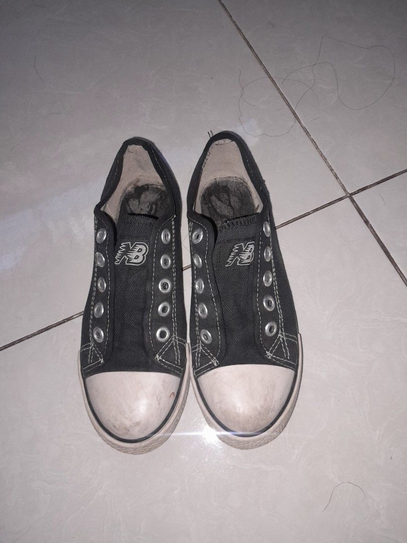 SEPATU SEKOLAH SNEAKERS HITAM PUTIH SHOES BLACK WHITE NEW BALANCE NB ...