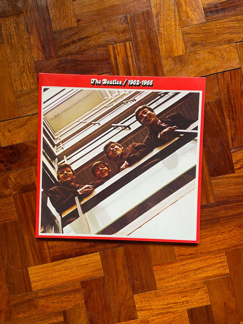 The Beatles 1962-1966 The Red Album Record Vinyl, Hobbies & Toys, Music ...