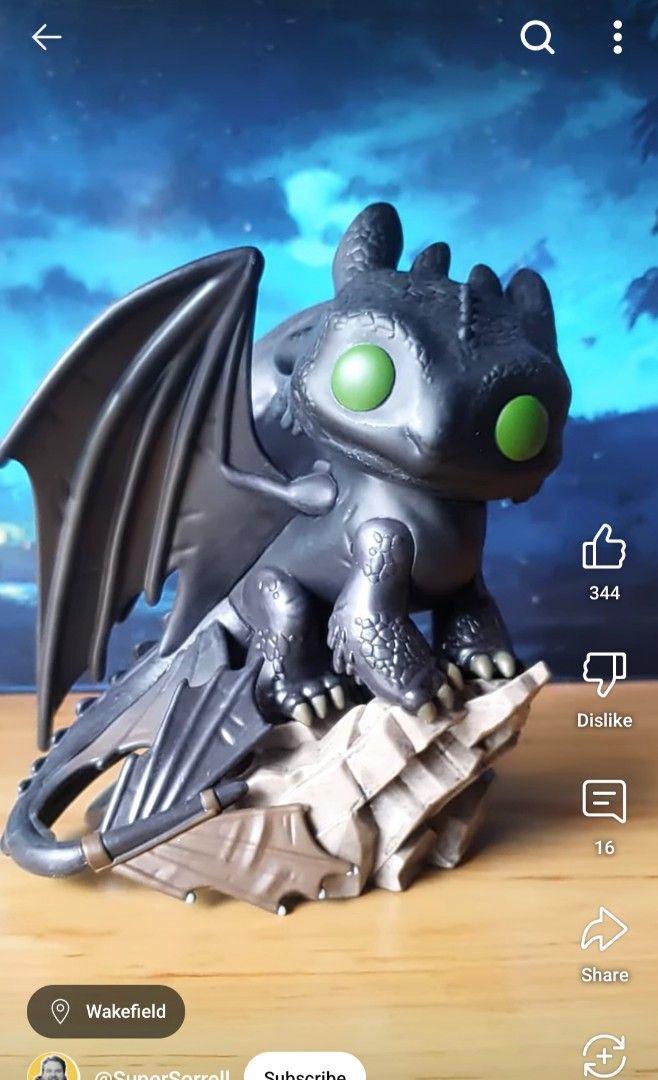 1792 Toothless How to train your dragon funko pop |movie moment deluxe ...