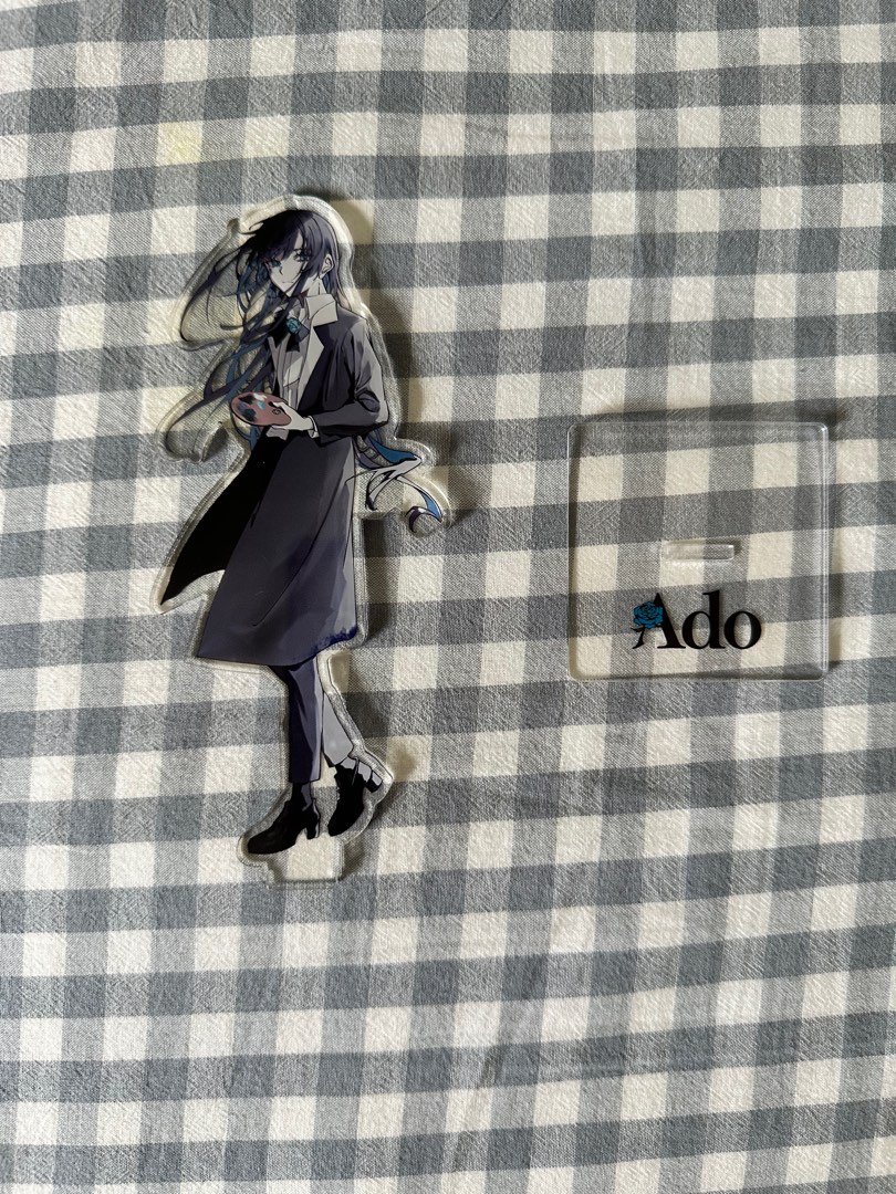 Ado Mona Lisa Acrylic Stand, Hobbies & Toys, Memorabilia & Collectibles ...