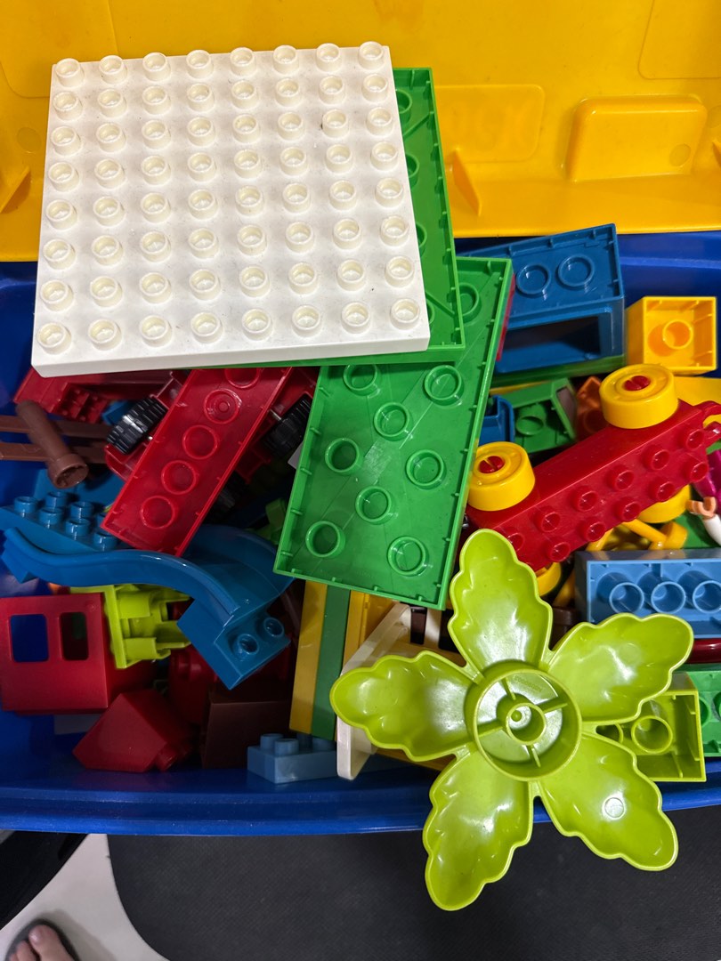 Build Block Set, Hobbies & Toys, Toys & Games on Carousell