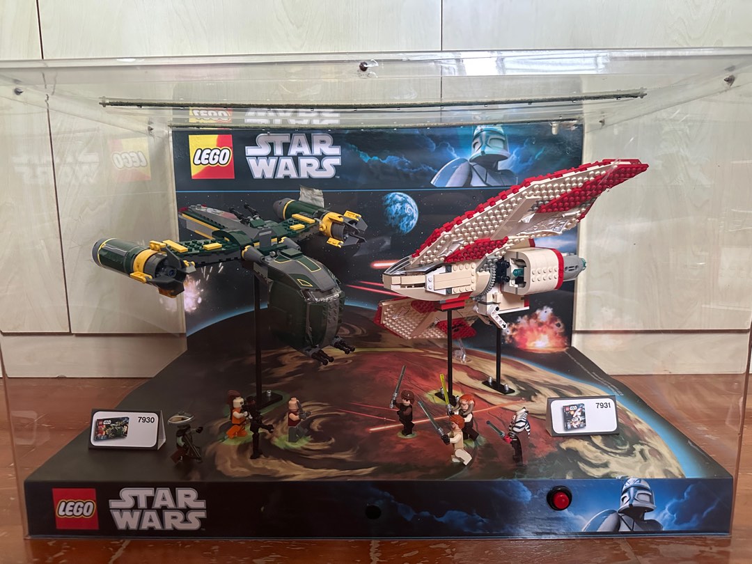 LEGO Star Wars Store Display 7930 Bounty Hunter Assault Gunship & 7931 ...