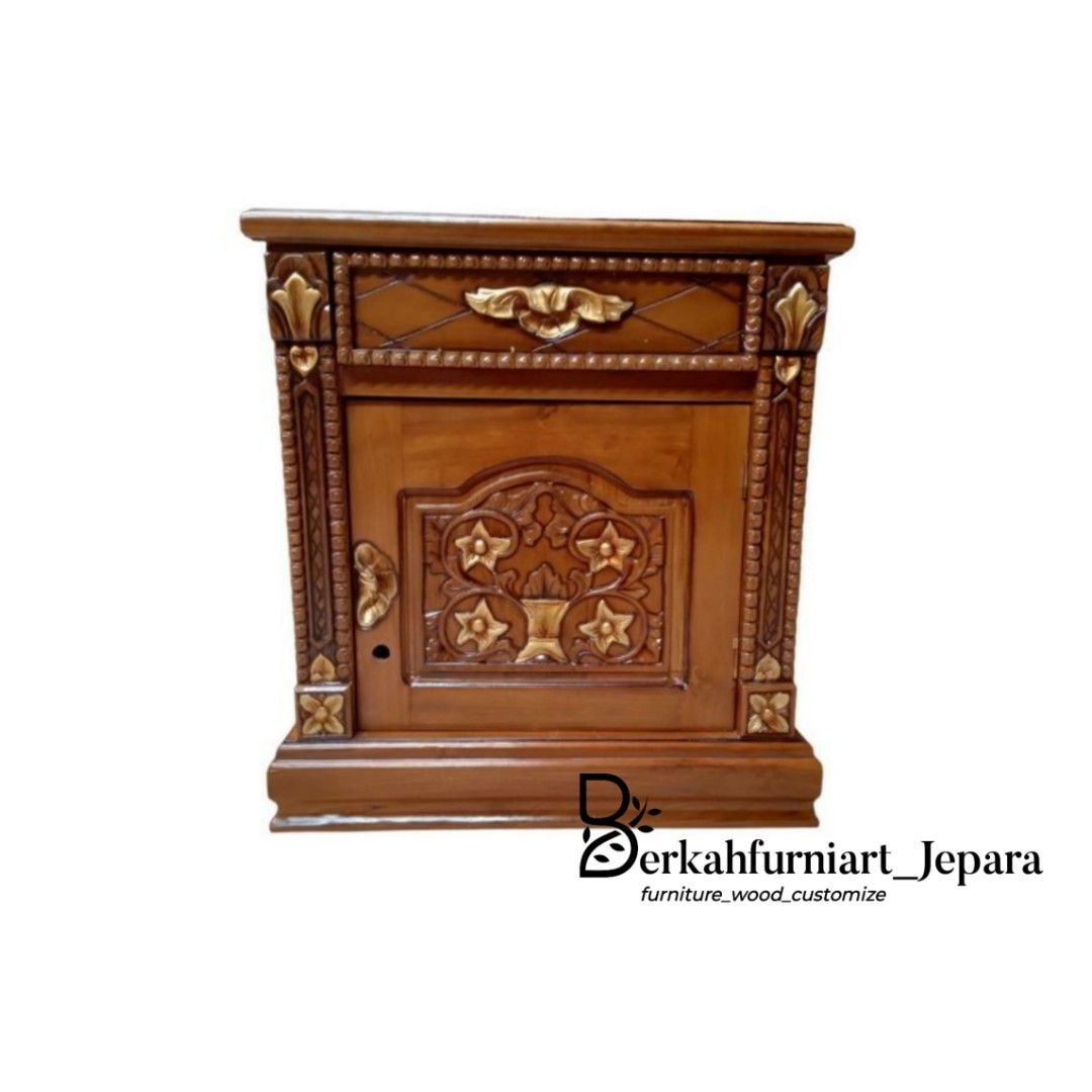 Nakas jati_bedside table_tempat penyimpanan_nakas samping ranjang, Perabotan Rumah di Carousell