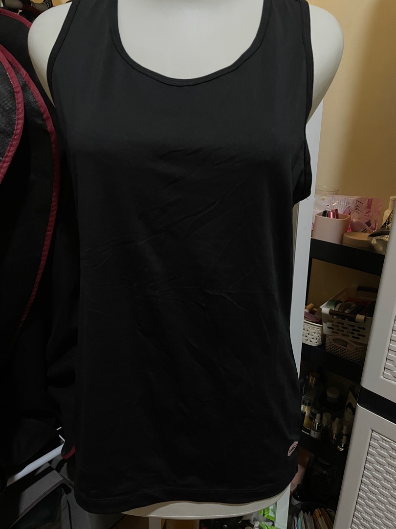 SKECHERS tengtop hitam, Fesyen Wanita, Pakaian Wanita, Atasan di Carousell