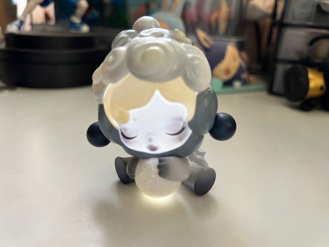 skullpanda popmart moon, Hobbies & Toys, Toys & Games on Carousell