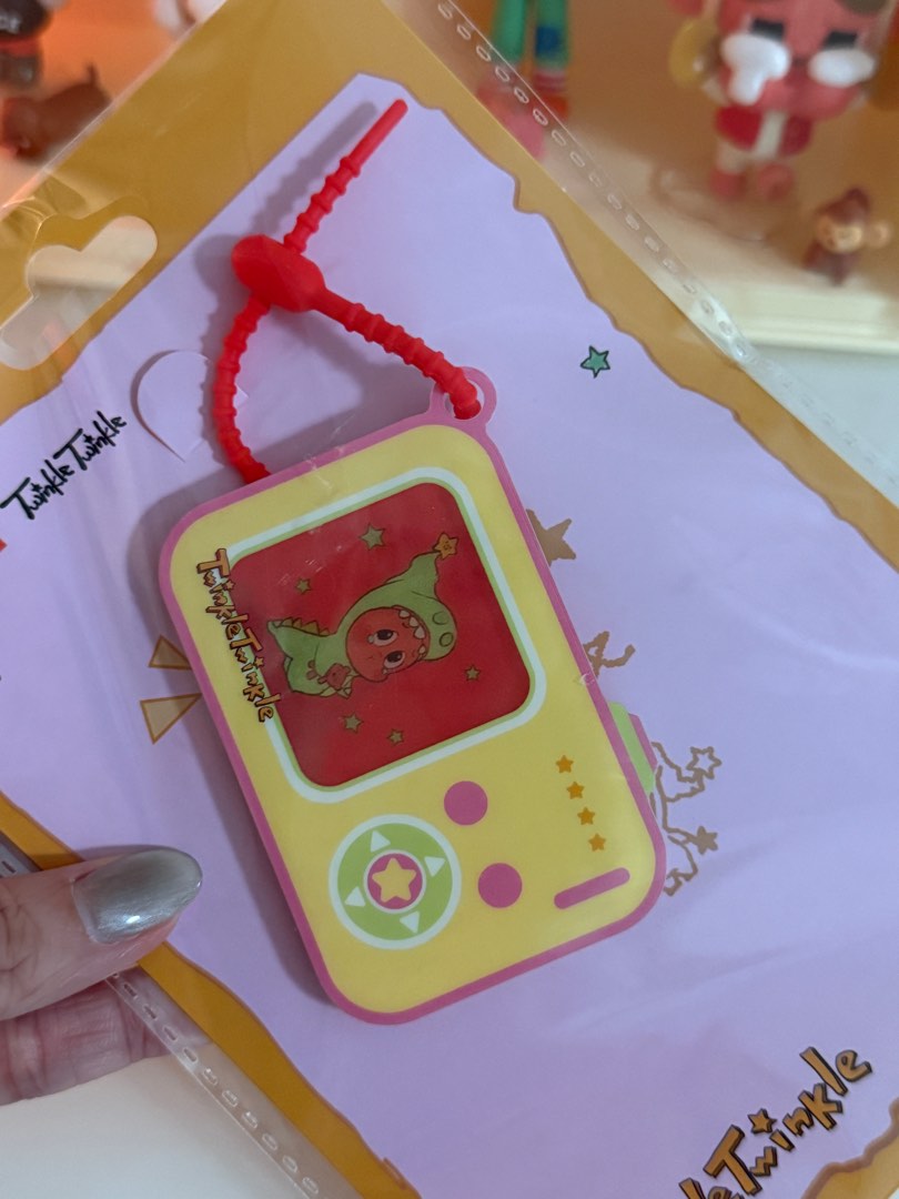 Twinkle twinkle grating keychain (exclusive) - loose a tooth, Hobbies ...