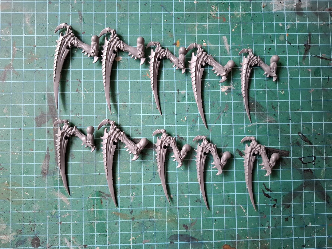 Warhammer 40k Tyranid large Scything Talons, Hobbies & Toys, Toys ...