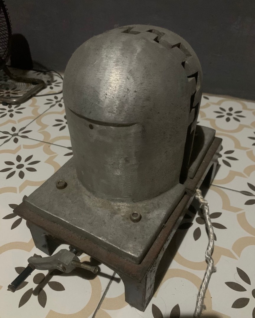 Alat reshape topi / setrika topi adjustable , Perabotan Rumah di Carousell