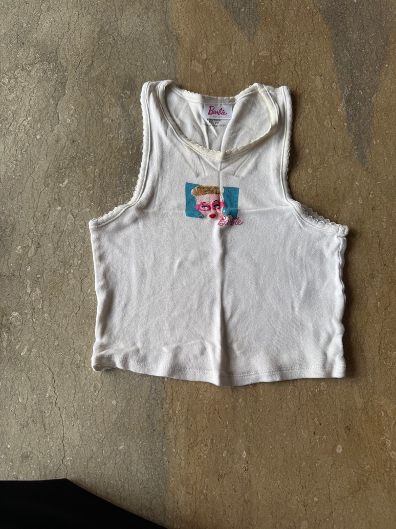 Cotton on SG white tank top putih barbie, Fesyen Wanita, Pakaian Wanita ...
