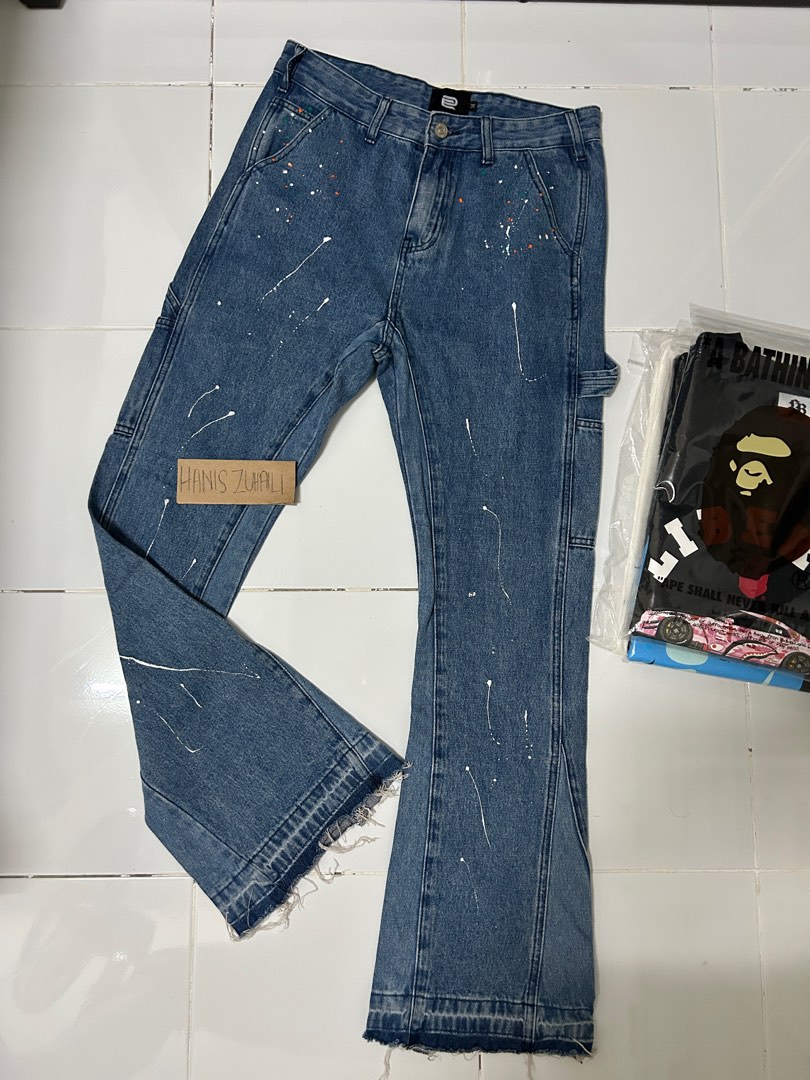 Dc flare jeans, Men's Fashion, Bottoms, Jeans on Carousell