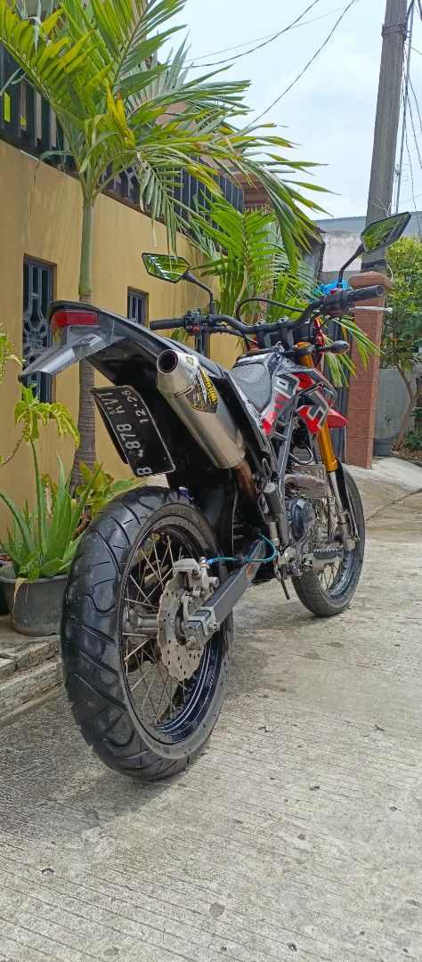 Kawasaki D tracker 150 SE 2021, Motor di Carousell