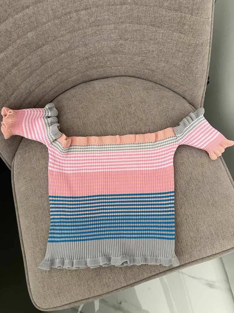 Korean knit sabrina crop top colorful warna-warni, Fesyen Wanita ...