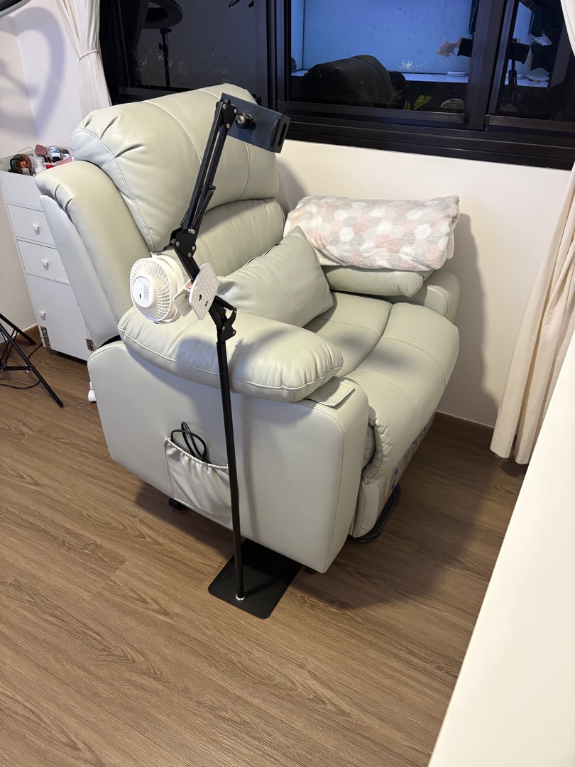 Lashes Electric Recliner Chair - Grey, Furniture & Home Living ...