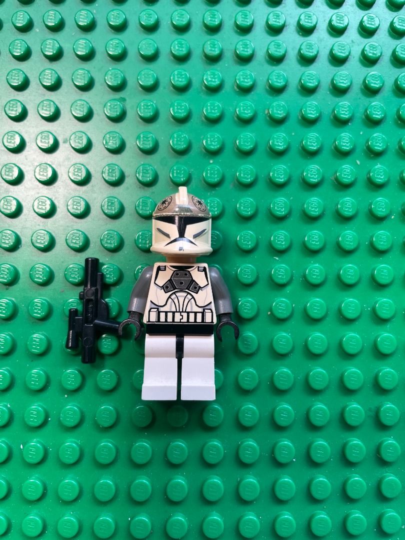 Lego Clone Trooper Gunner (Phase 1) - Large Eyes Set 8014 / 8039 Star Wars Minifigure, 興趣及遊戲, 玩具 ...