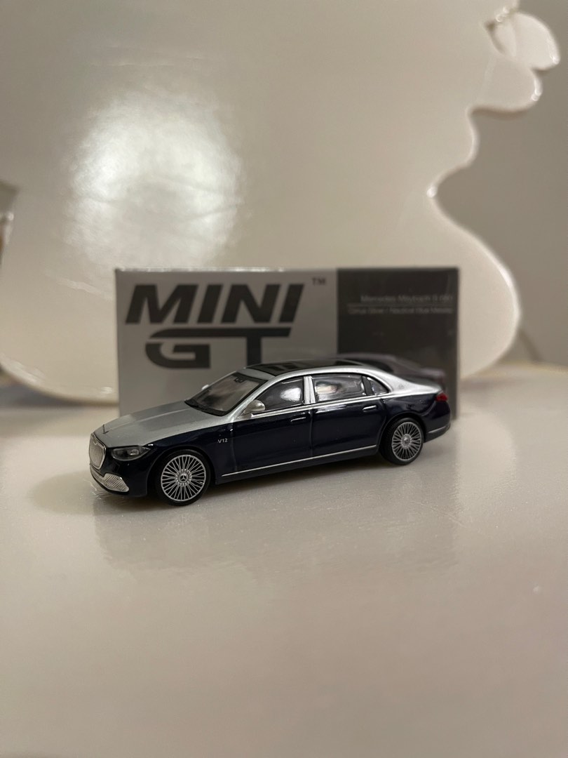 Mini GT Mercedes Maybach S680 #516, 興趣及遊戲, 收藏品及紀念品, 明星周邊 - Carousell