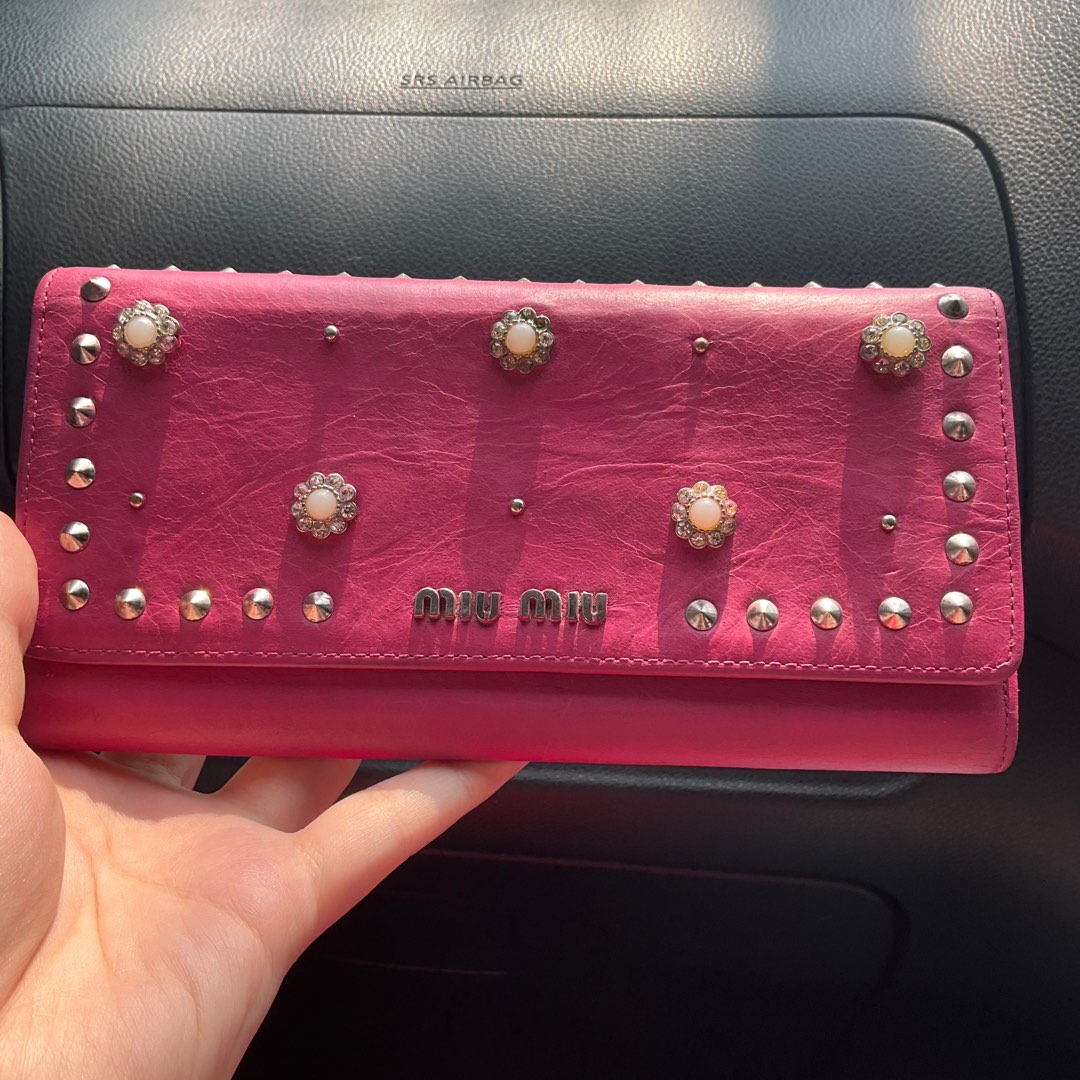 Miu Miu wallet with large flap , Dompet Miumiu Reveals Pretty Crystal ...