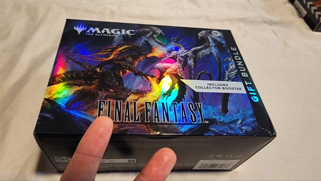 MTG Final Fantasy Gift Bundle Box Number 2, Hobbies & Toys, Toys ...