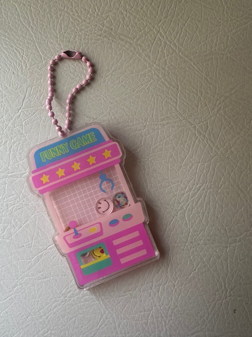 (NEW) MINISO Smiley World Collection Shackable Acrylic Keychain ...