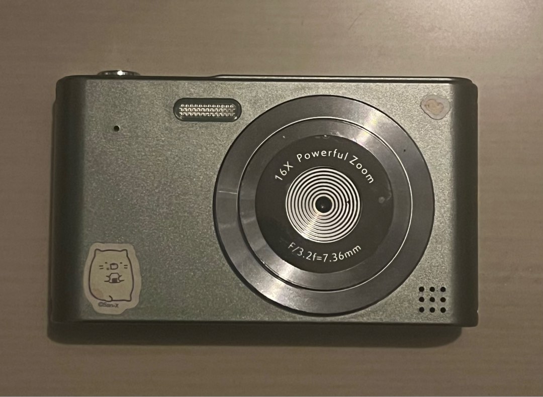 old school digicam, Photography, Cameras on Carousell