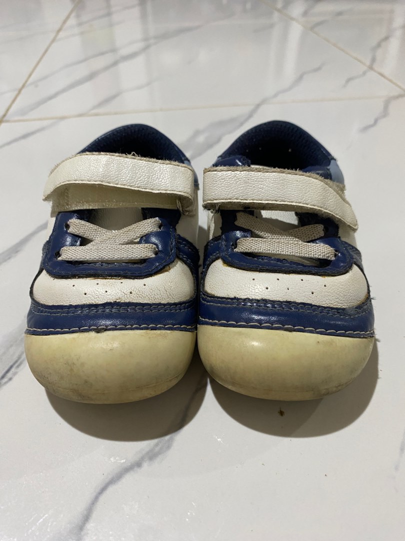 Sepatu bayi, Bayi & Anak, Lainnya di Carousell