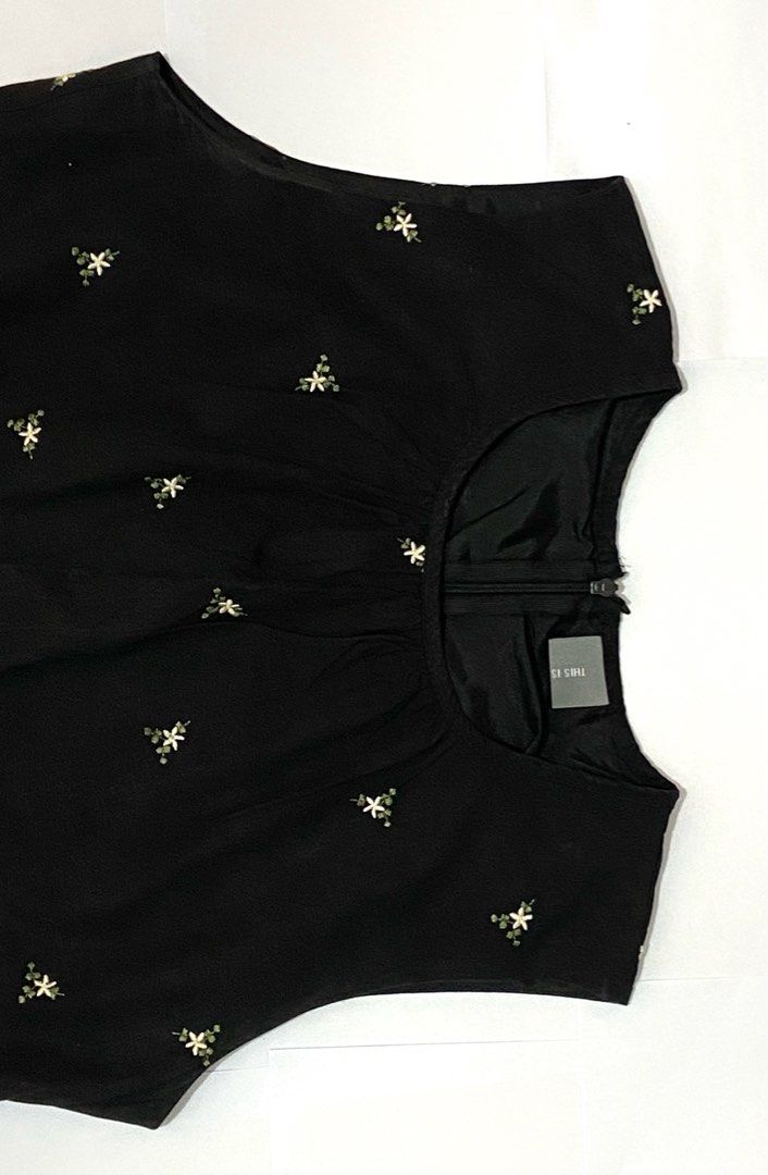 This is April flower dress, Fesyen Wanita, Pakaian Wanita, Gaun & Rok ...