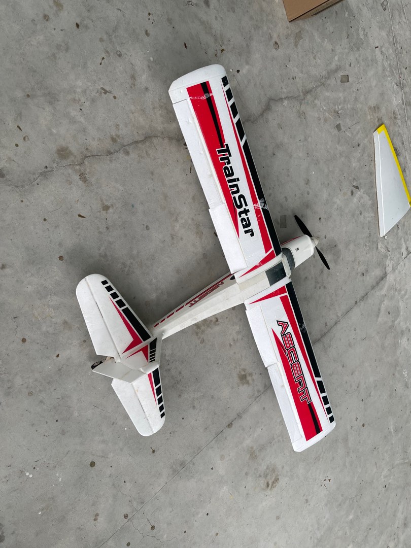 Volantex TrainStar Ascent RC Airplane, Hobbies & Toys, Toys & Games on ...