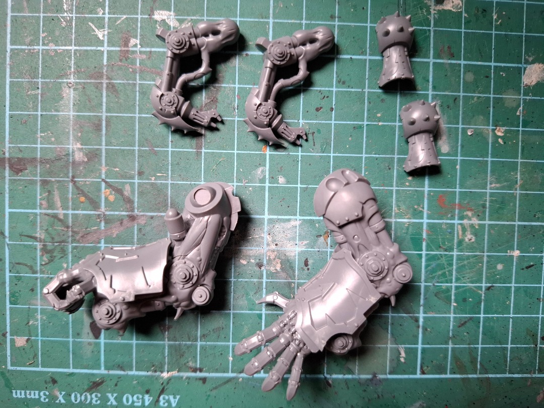 Warhammer 40k Chaos Space Marines Maulerfiend Power fists Magma Cutters ...