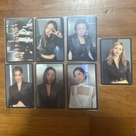 WTS twice pcs (tags: nayeon, jihyo, jeongyeon, chaeyoung, tzuyu, dahyun, momo, Mina, sana, ready ...