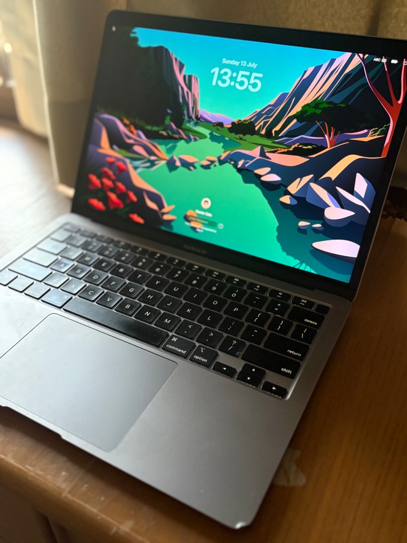 Apple MacBook Air M1 2020 - 8GB RAM, Computers & Tech, Laptops ...