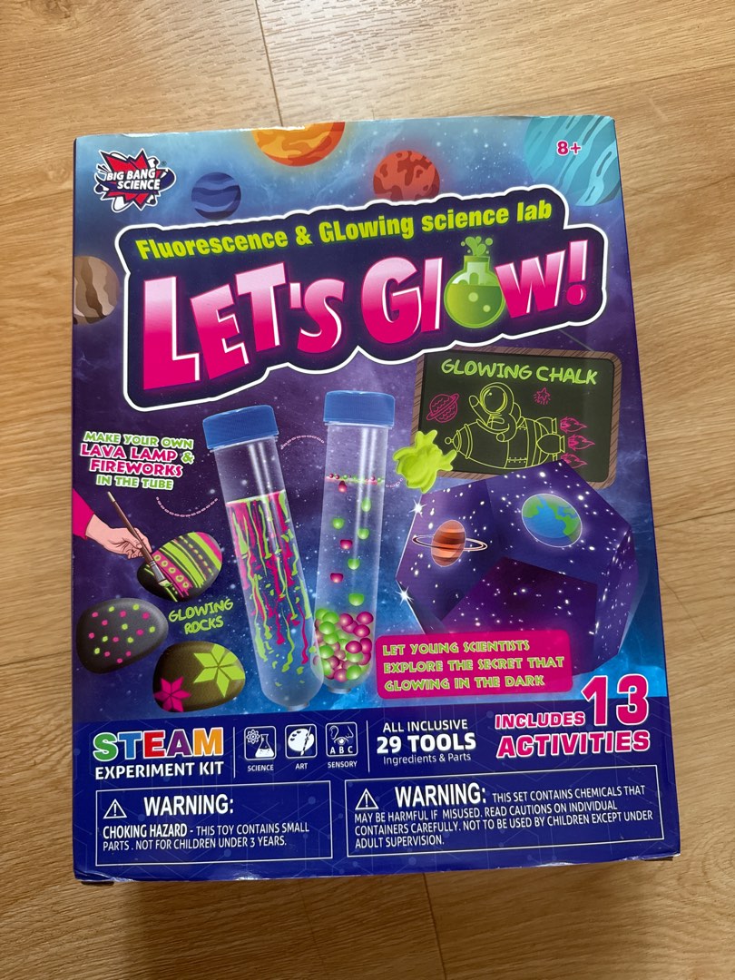 Big Bang Science Let's Glow! Science Lab Kit, Everything Else on Carousell
