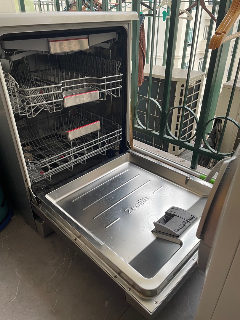 Bosch Serie 8 Freestanding Dishwasher - Made in Germany, TV & Home ...